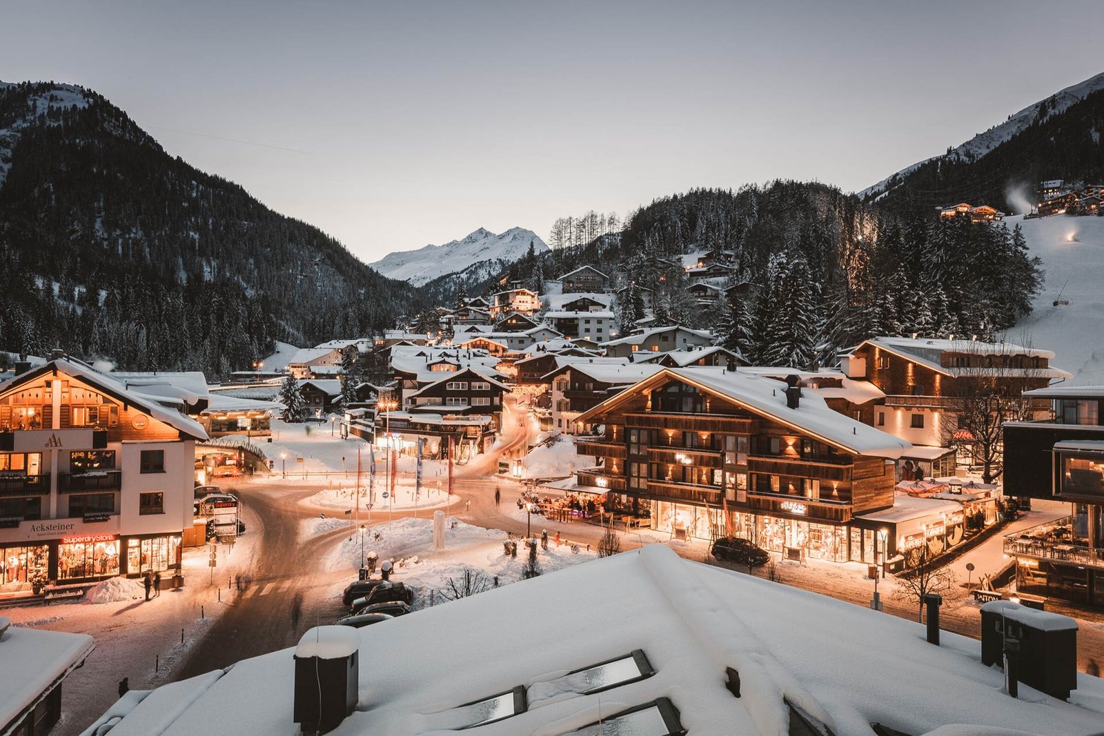 Salzburg executive transport - St. Anton & Lech | Luxury...